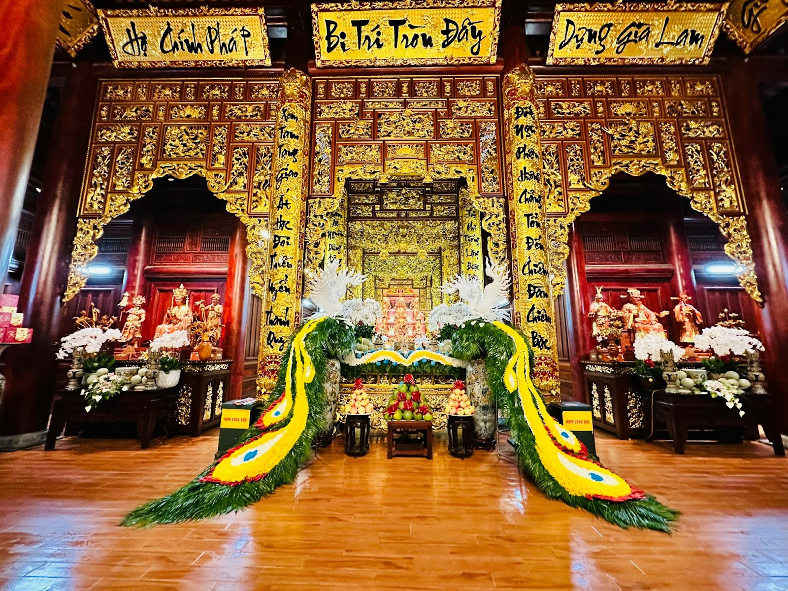 Chùa Long Hưng - chùa Phương Trạch