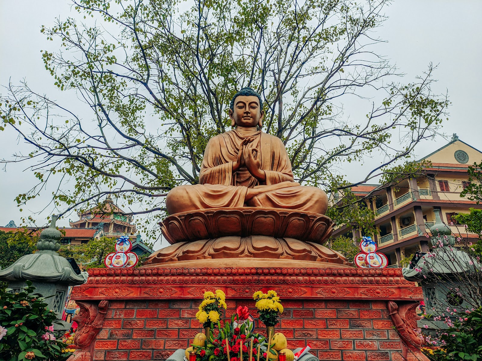 Chùa Long Hưng - chùa Phương Trạch