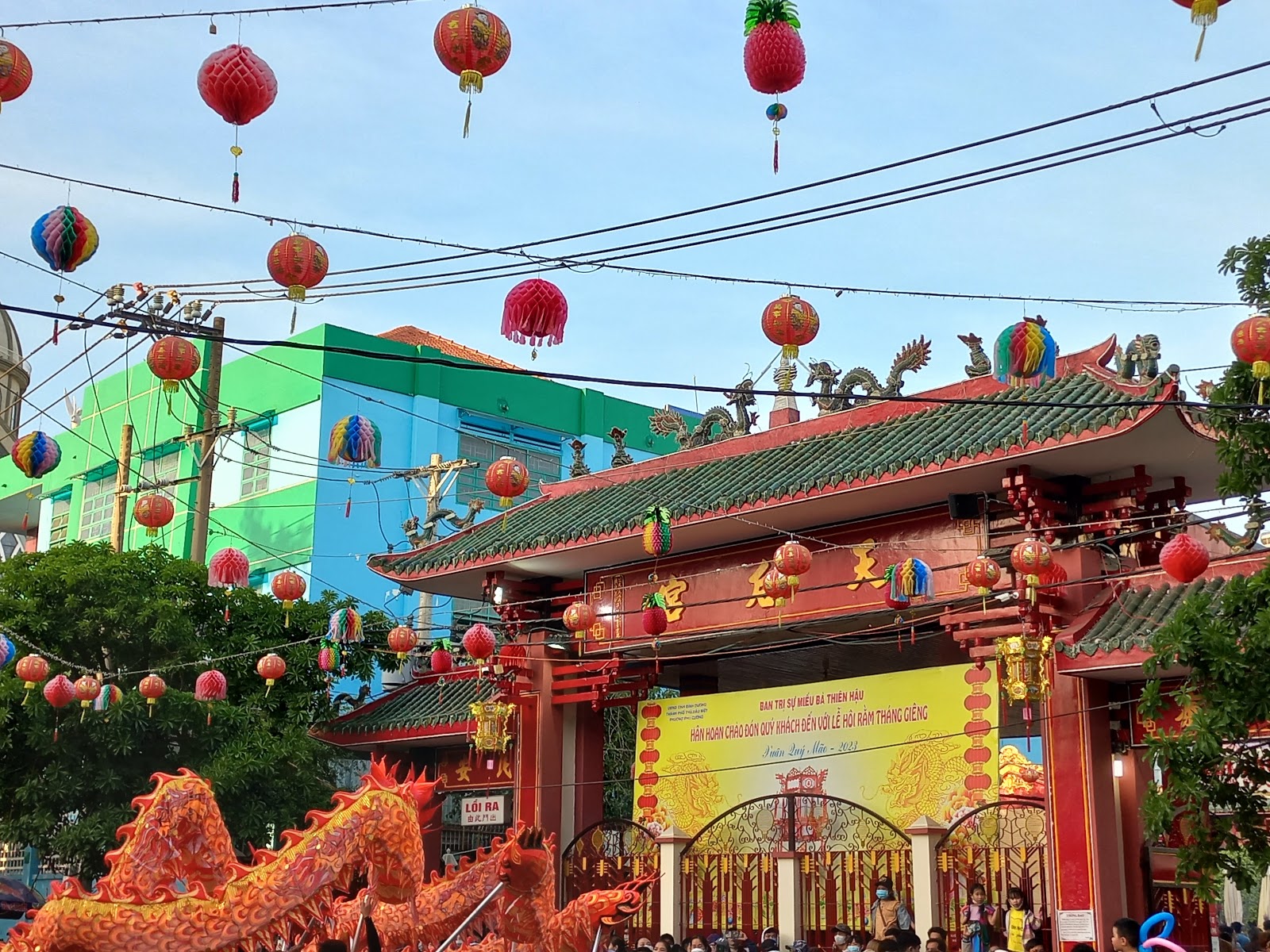 Chùa Bà Thiên Hậu Bình Dương